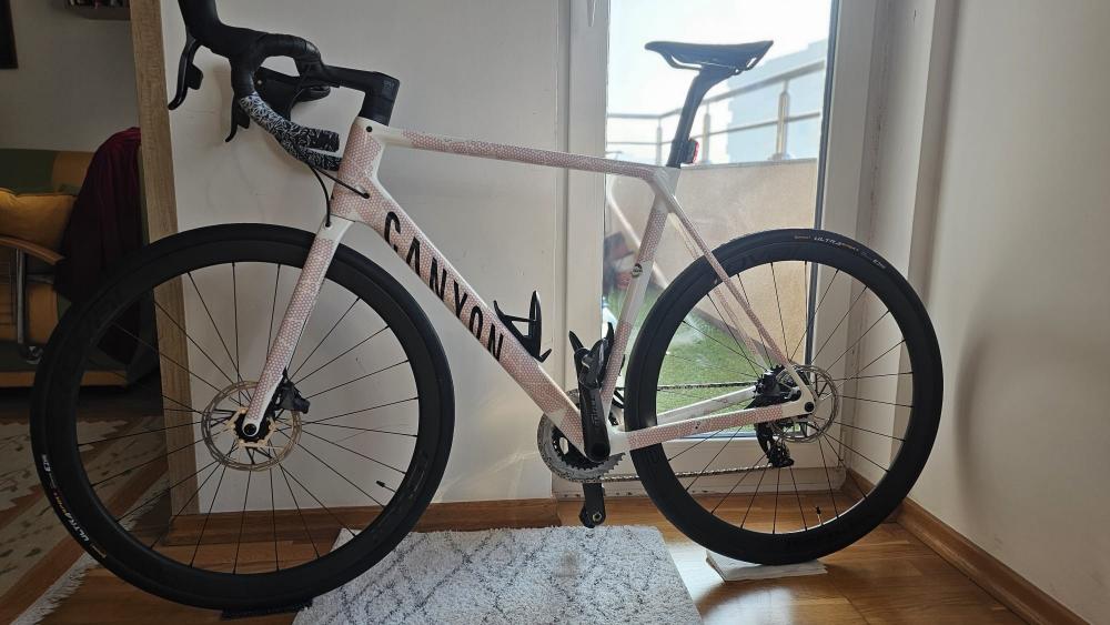CANYON ULTIMATE SLX 8 TDF EDITION