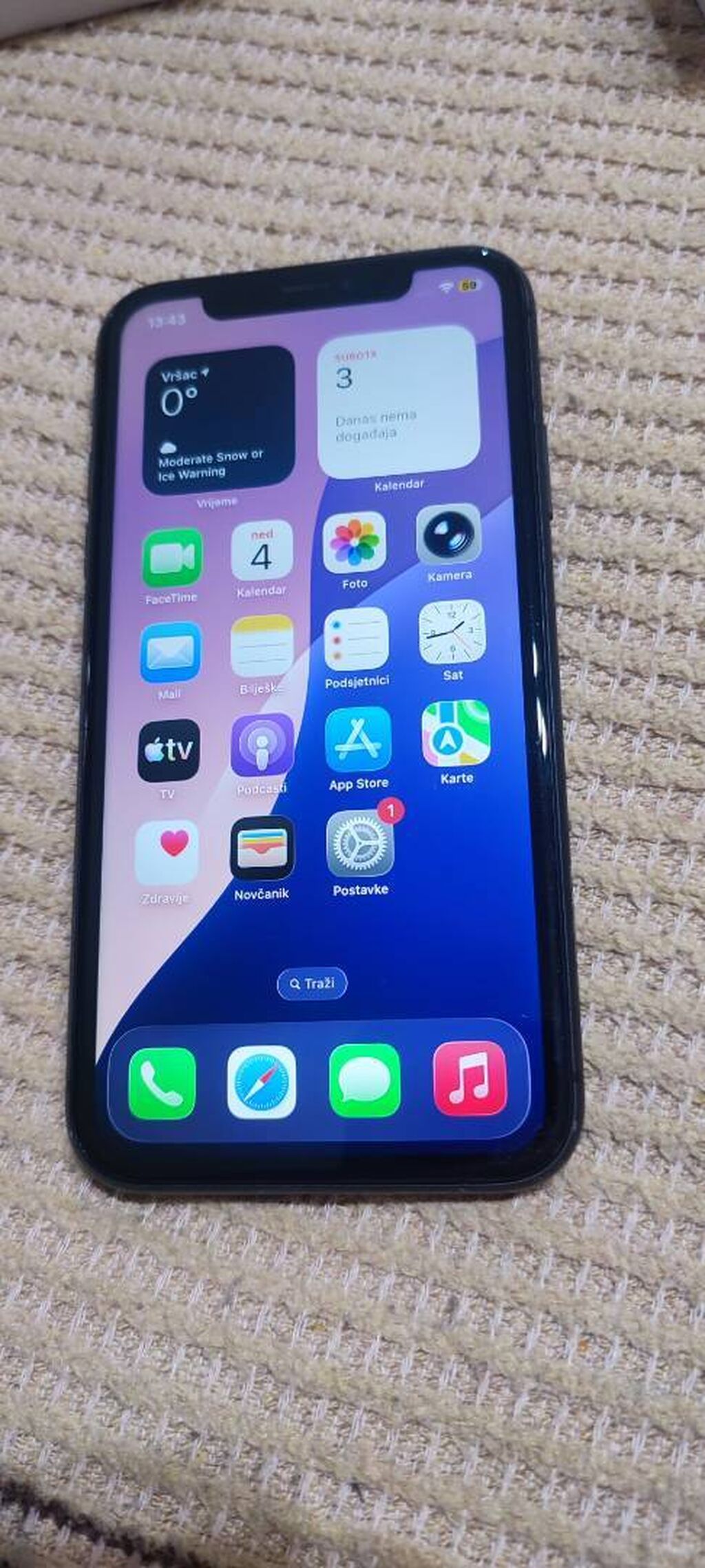 IPhone 11 64gb Sim free,icloud free Battery health 68% Iz telefon