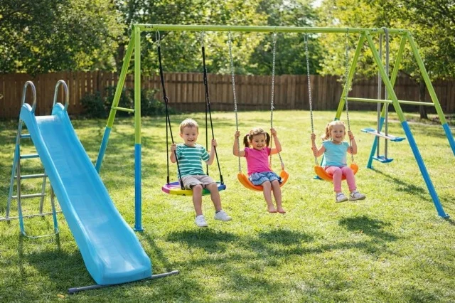 Intex Deluxe set sa pet funkcija - Šareni set za ljuljanje, Saucer & Swing ( 44151 )