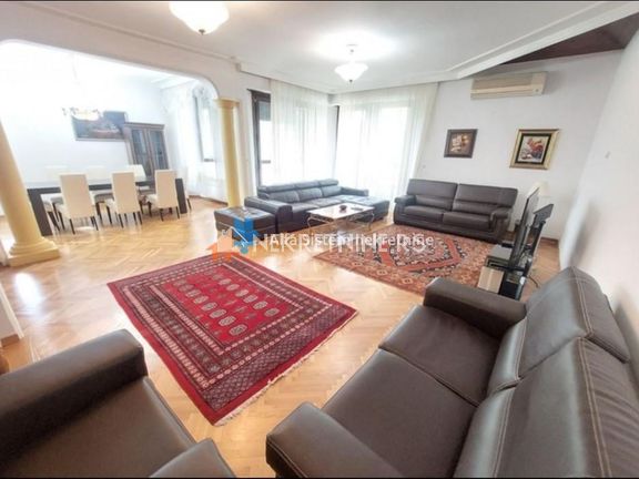 Čukarica, Banovo brdo, Kuća, 240m2, 2500 EUR, ID 32710