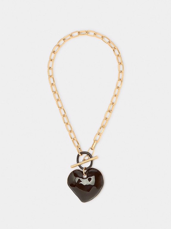 SHORT NECKLACE WITH HEART PENDANT