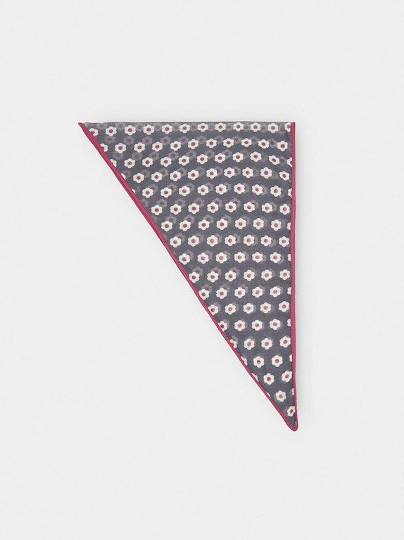 PRINTED TRIANGULAR SCARF