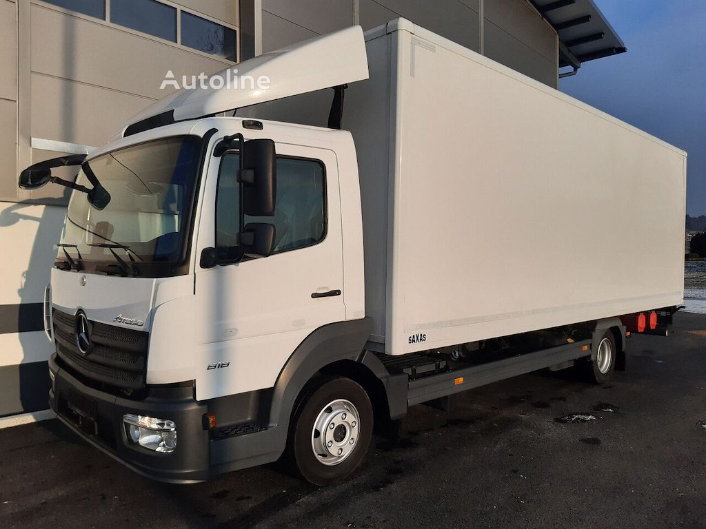 Mercedes-Benz Atego 818L kamion furgon