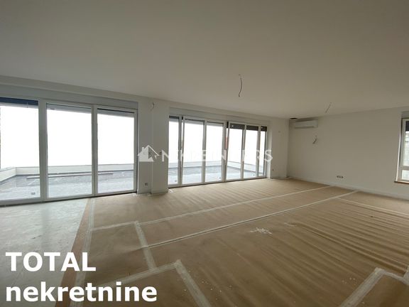 Petosoban stan NOVI SAD, 508870€