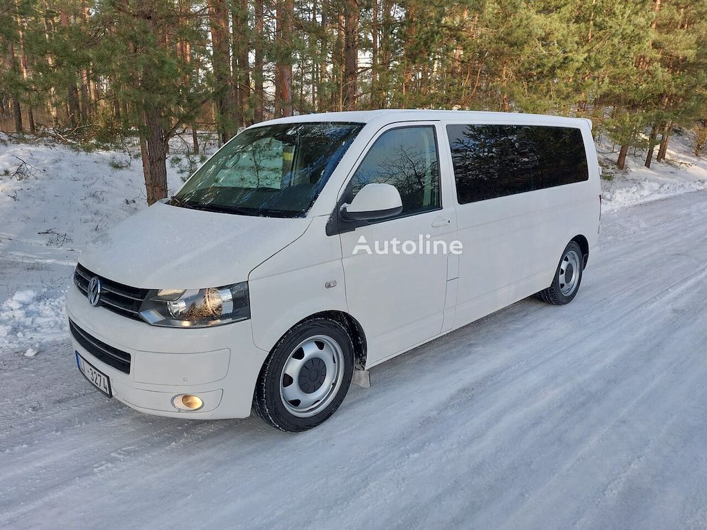 Volkswagen Transporter T5 kombi minibus