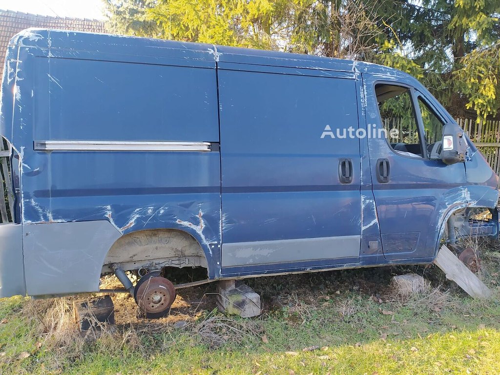 Peugeot Boxer minibus furgon po rezervnim delovima