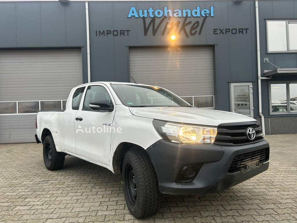 Toyota HiLux 2.4 D-4D-F Xtra Cab 4X4 AIRCO laki furgon