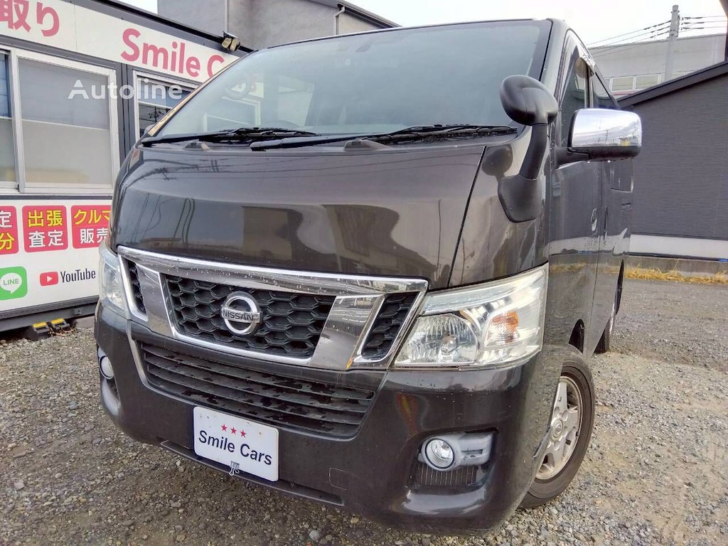 Nissan NV350 Caravan kombi minibus