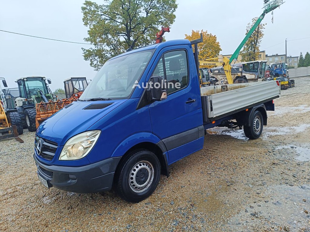 Mercedes-Benz Sprinter 311 CDI kamion s ravnom platformom < 3.5t