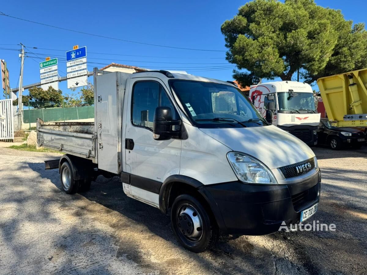 IVECO Daily 35C12 kamion kiper < 3.5t