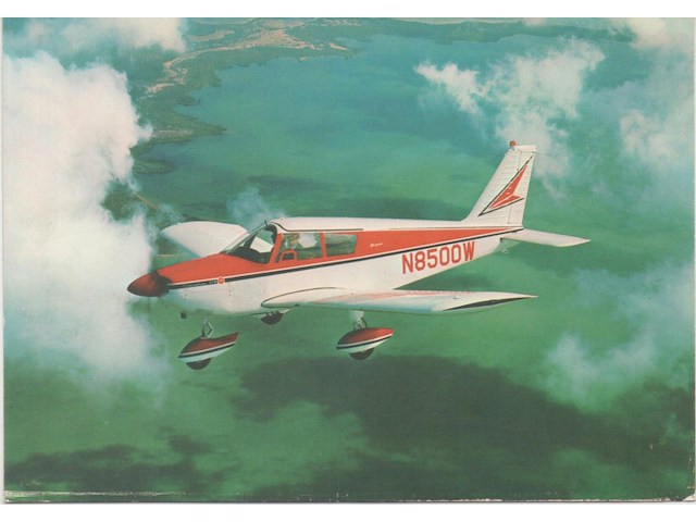 Avion-Piper Cherokee 235 B