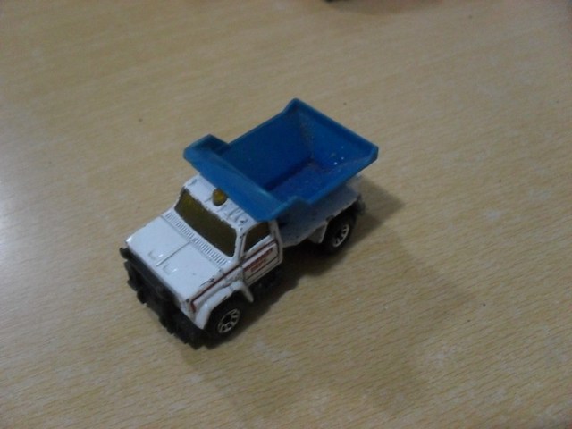 MATCHBOX - HIGHWAY MAINTENANCE TRUCK
