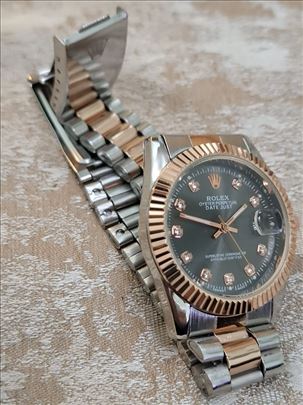 Rolex Sat Quartz Nov Fabricka Baterija U njemu