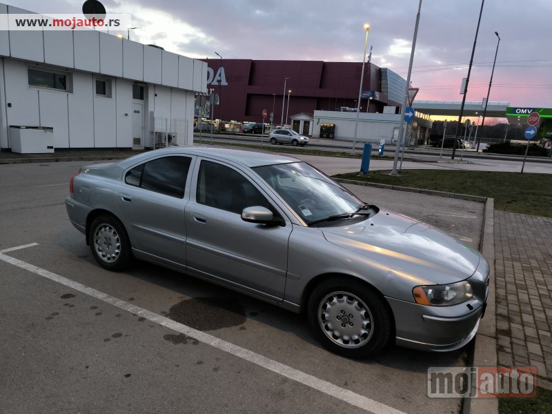 Volvo S60 2.0t