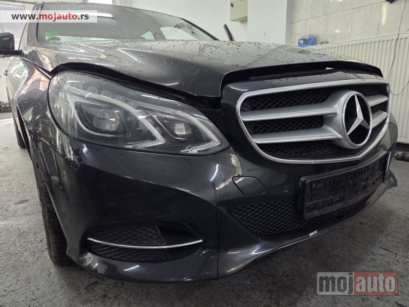 Poluosovine za Mercedes E klasu W212 Facelift
