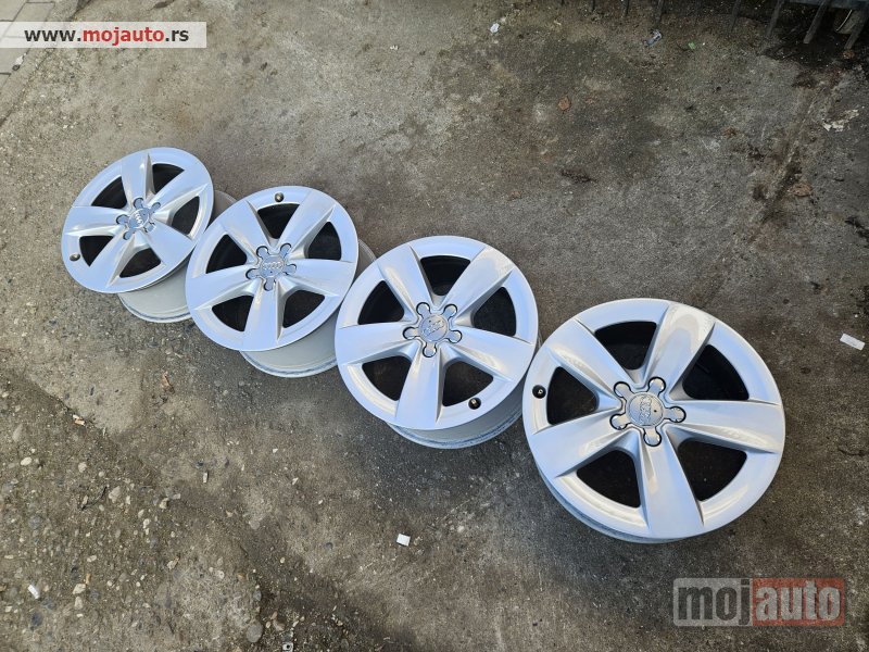 AluFelne 17Coli 5x112 Audi kao nove odlicne
