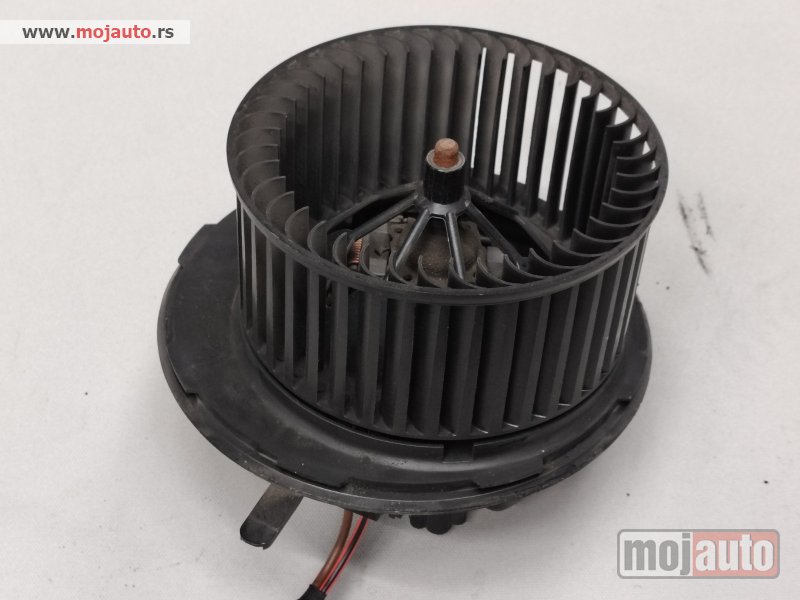 Golf 6 ventilator u kabini Originalni delovi Moguca ugradnja delova Alfa Romeo 147-156-166-159-GT-MiTo-Giulietta Fiat bravo 2 - croma -grande punto -multipla 2 -punto 3 -stilo-idea Freemont Panda ...