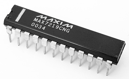 MAX7219CNG A493