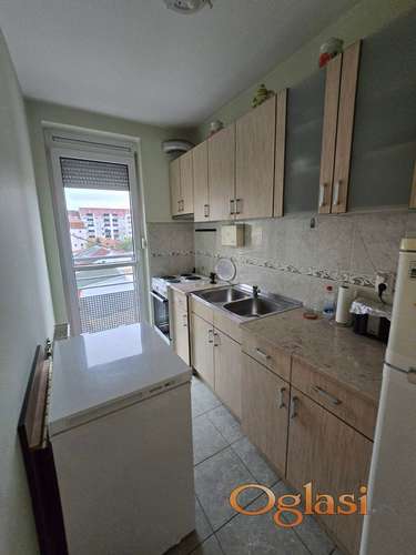 Novi Sad - Nova Detelinara - Janka Čmelika - dvosoban stan - pet friendly - 350 eura