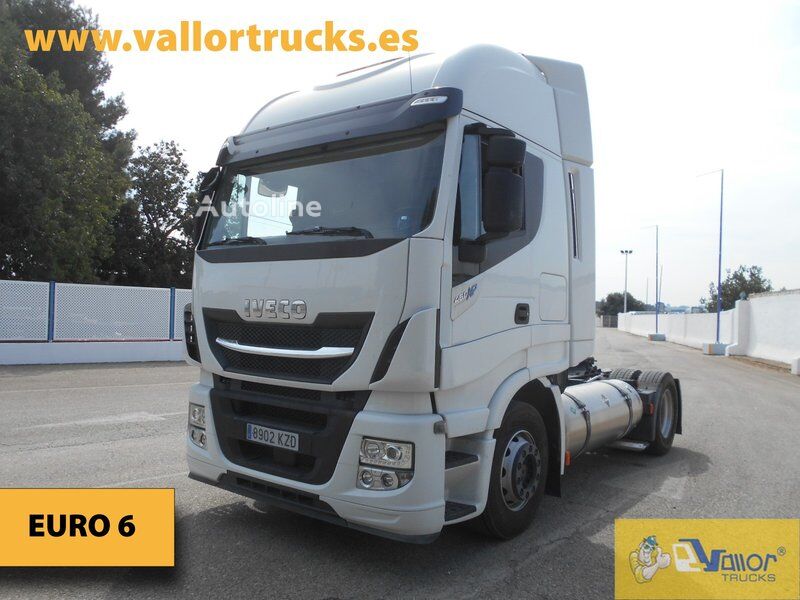 IVECO STRALIS AS 460 GNL tegljač