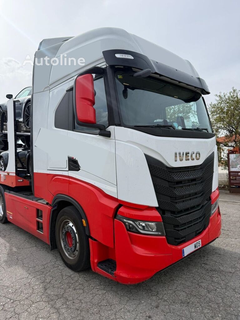 IVECO S-Way 490 tegljač