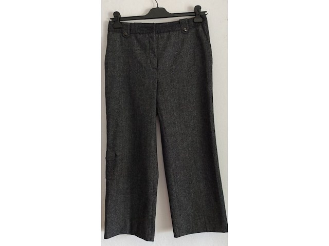 Kao Nove BURTON pantalone  vel.M/L