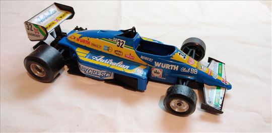 Burago formula 1,1:24 Italy,fixni pr.tockovi