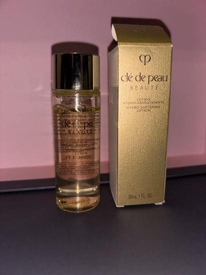 Cle de peau beaute luksuzni losion za lice