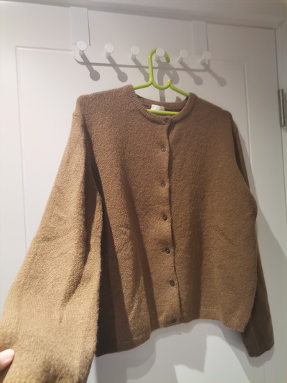 H&M camel dzemper na kopčanje