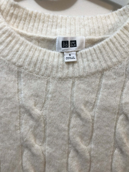 Uniqlo dzemper