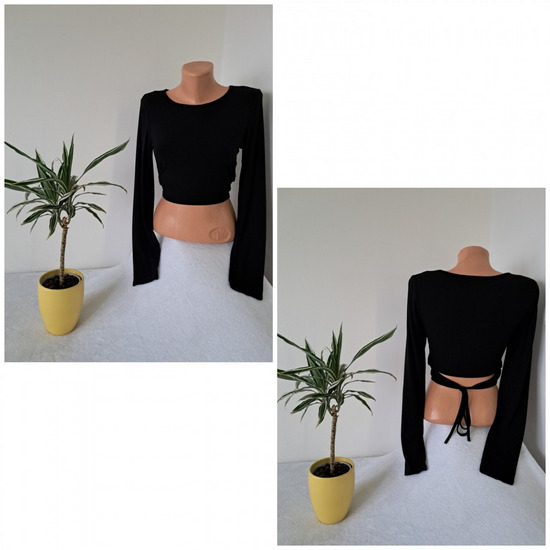 SHEIN crop majica na vezivanje vel M