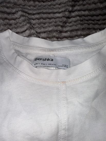 BERSHKA majica/croptop