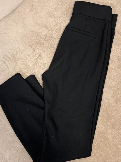 Zara pantalone   S-M