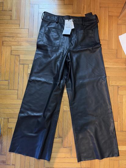 Zara kozne pantalone 42