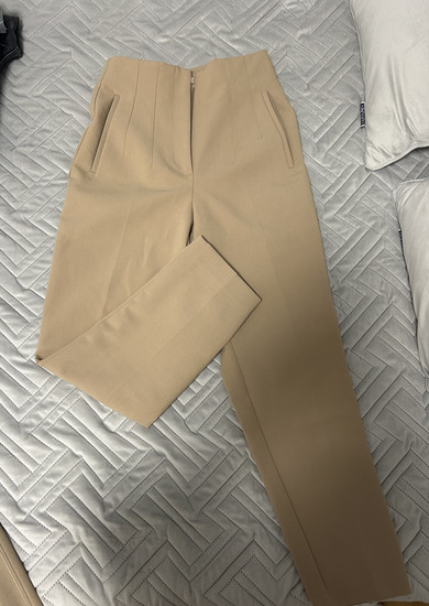 Zara pantalone