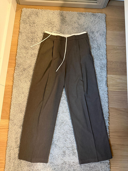 Zara pantalone