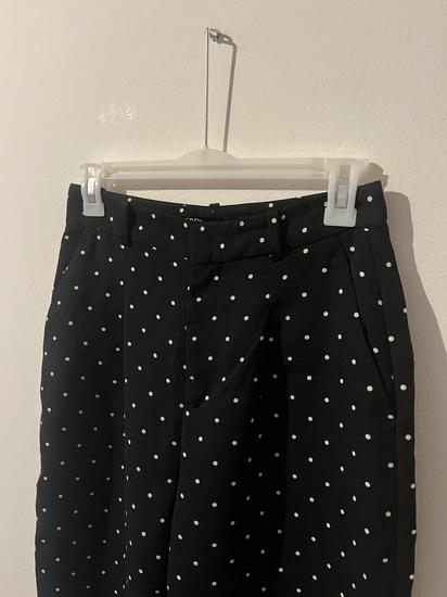Zara high rise pantalone neobičnog kroja, NOVO