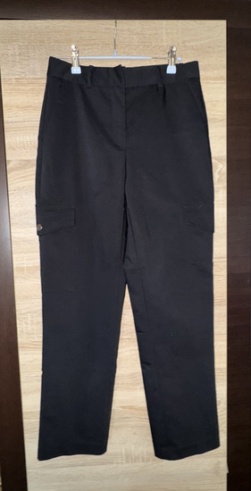 Zara crne pantalone