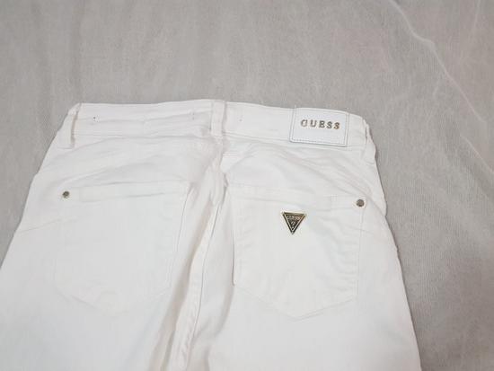 Guess original pantalone bele sa elastinom