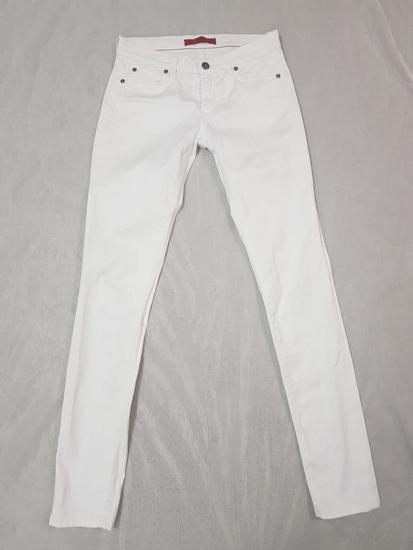 Hugo boss original bele pantalone s elastinom