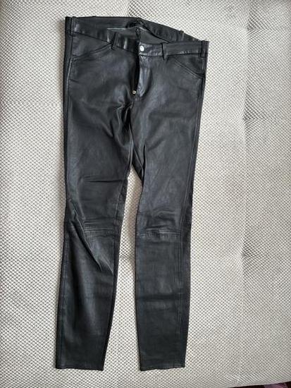 Massimo Dutti kao nove kozne pantalone L