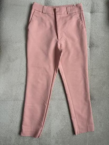 Stradivarius poslovne pantalone 40