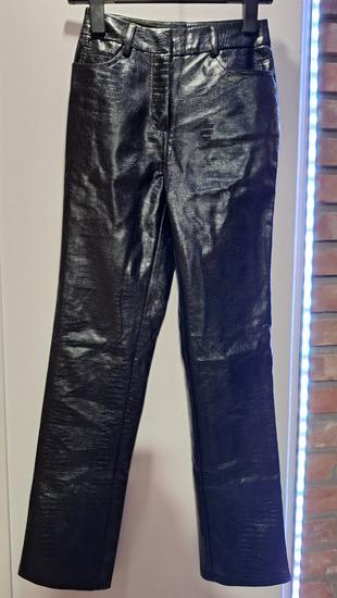 Kozne kroko pantalone 34