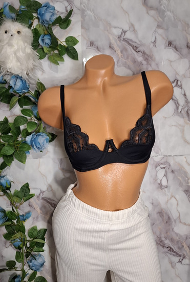 Victoria's secret čipkasti brus