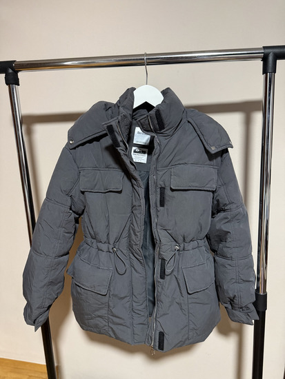 Bershka zimska jakna