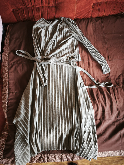 Zara sivi trikotazni komplet