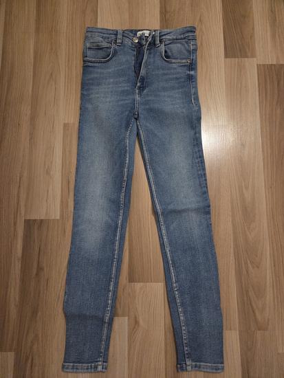 Zara jeans visokog struka