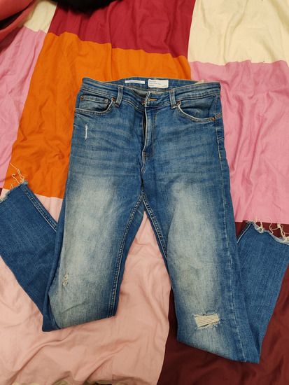 Bershka farmerke 36