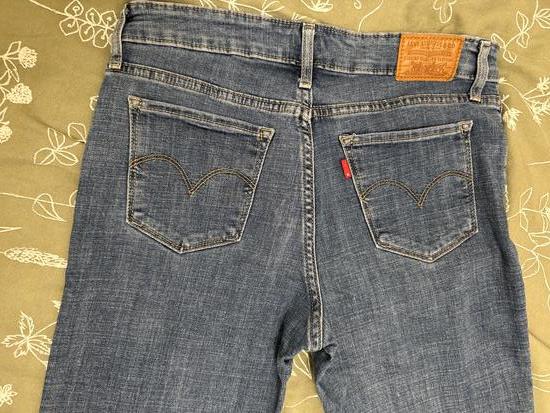 Levis farmerice