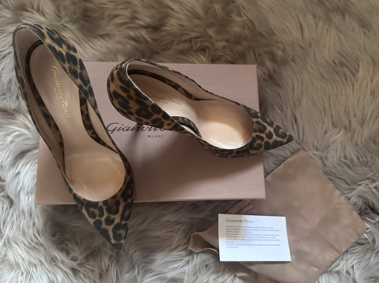 Gianvito Rossi leopard salonke